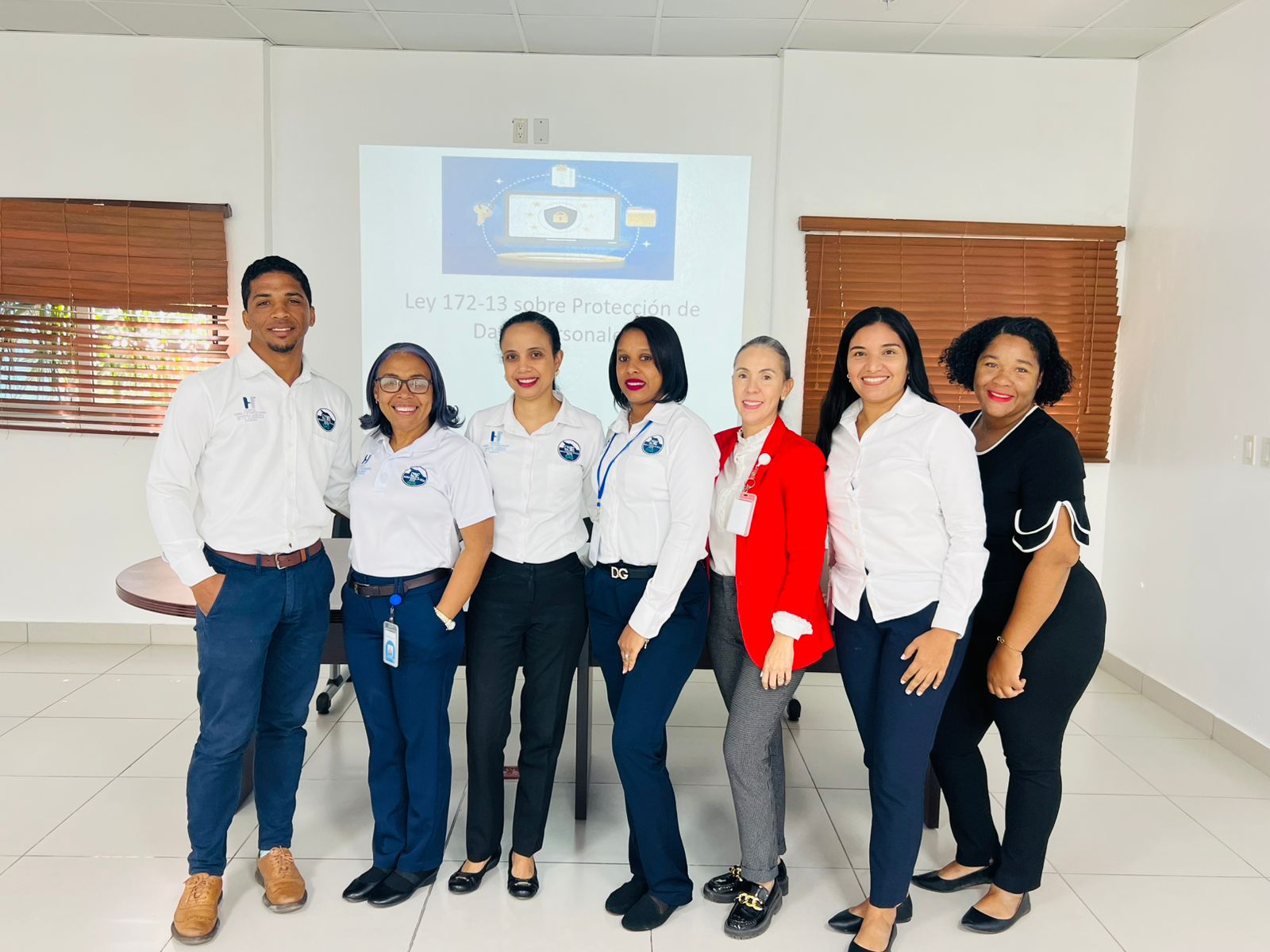 OAI imparte taller Ley 172-13 sobre Protección de Datos personales ...